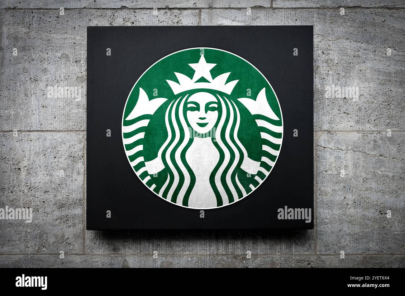 Starbucks company logo Stock Photo - Alamy