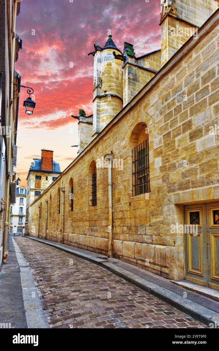 Medieval streets of Paris.France Stock Photo - Alamy