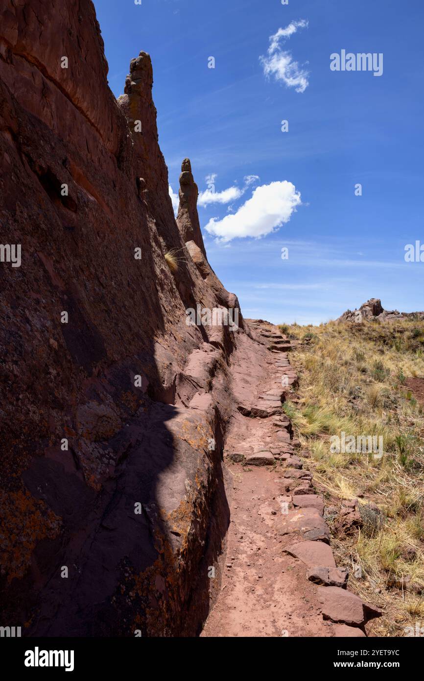 Rock formations Aramu Muru in Peru Stock Photo - Alamy
