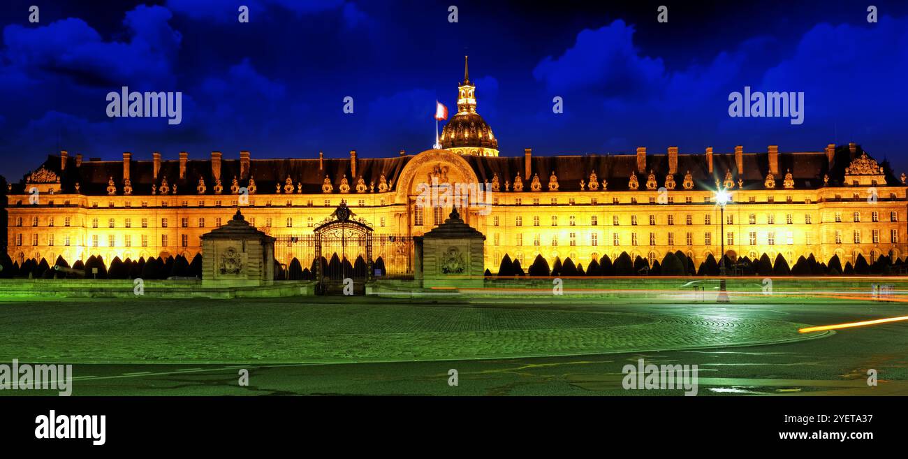 Dome les invalides night illumination hi-res stock photography and ...