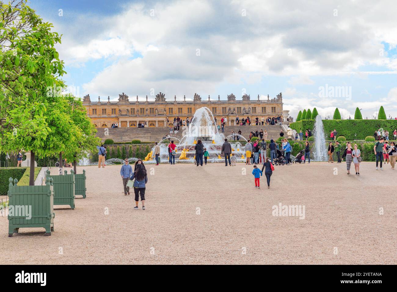 VERSAILLES, FRANCE - JULY 02, 2016 : Latona Fountain Pool, opposite the ...