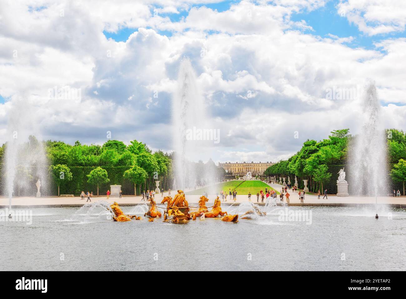 VERSAILEES, FRANCE- JULY 02, 2016 : Fountain of Apollo in a beautful ...