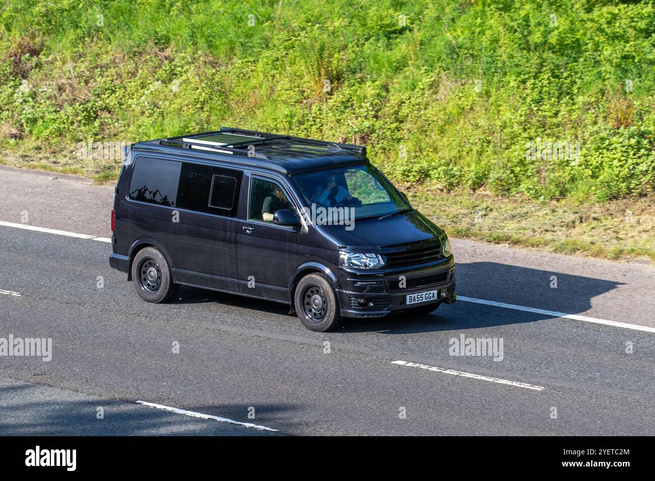 2014 volkswagen transporter vans hi-res stock photography and images ...