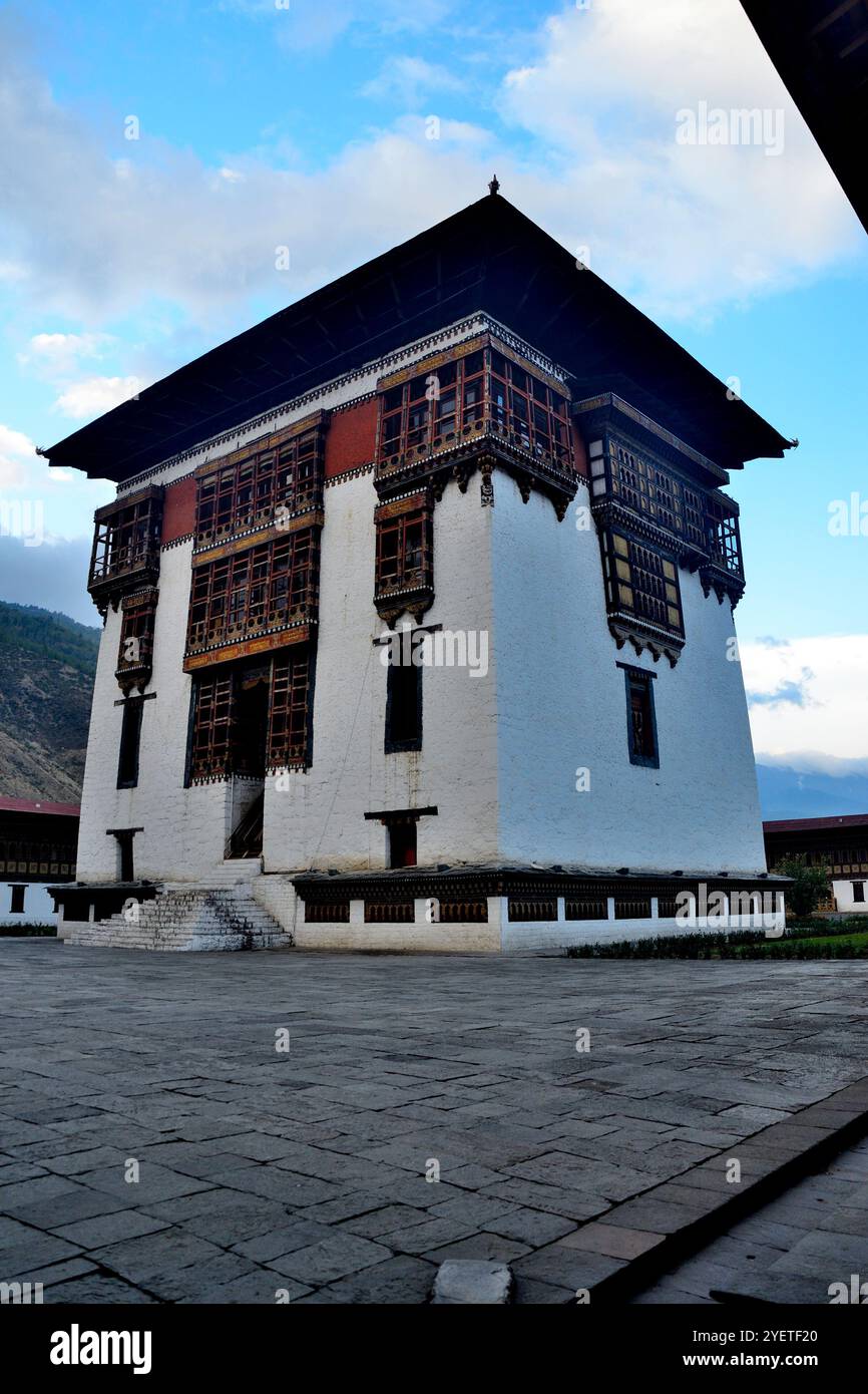 Partial view of the King's Palace also known as Dechencholing Palace ...
