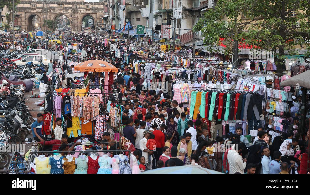 Old city ahmedabad hi-res stock photography and images - Alamy
