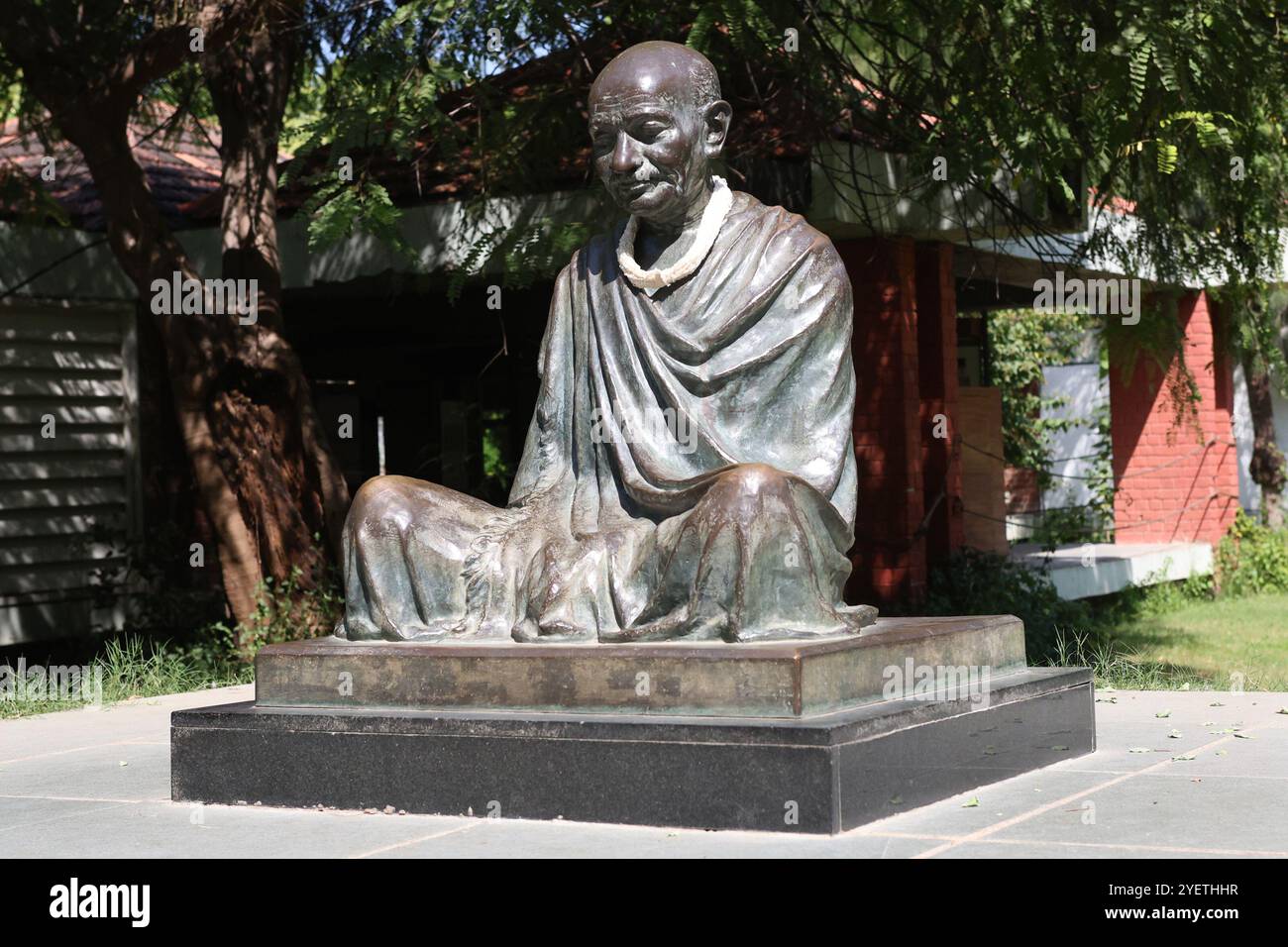 Statue of Mahatma Gandhi at the Sabarmati Ashram in Ahmedabad, Gujarat ...