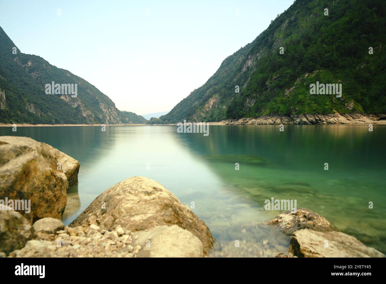 lago del mis Stock Photo - Alamy