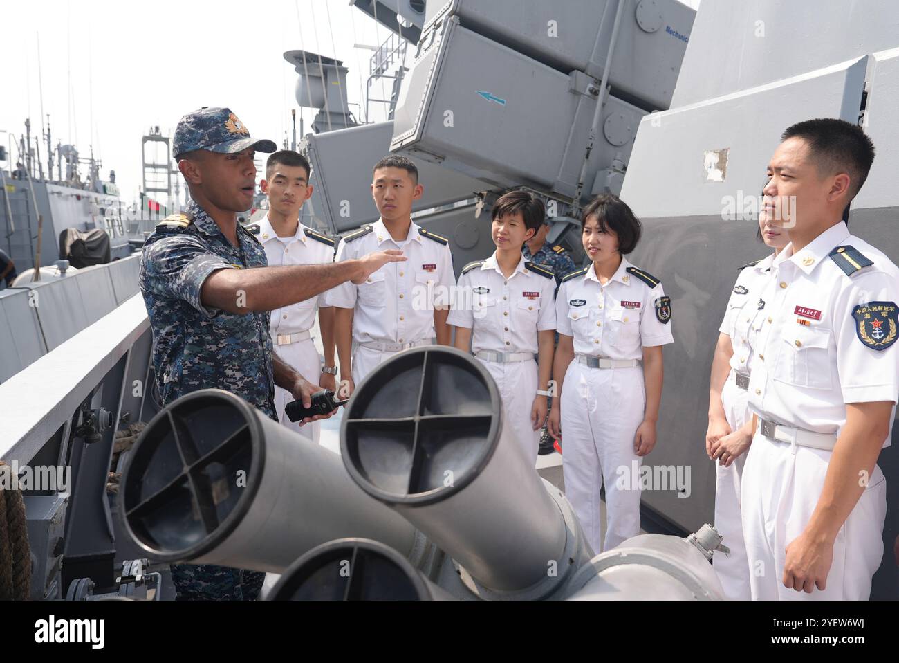 Chinese navy and ming hi-res stock photography and images - Alamy