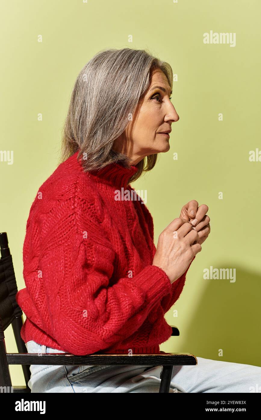 Mature woman radiates charm hi-res stock photography and images - Alamy