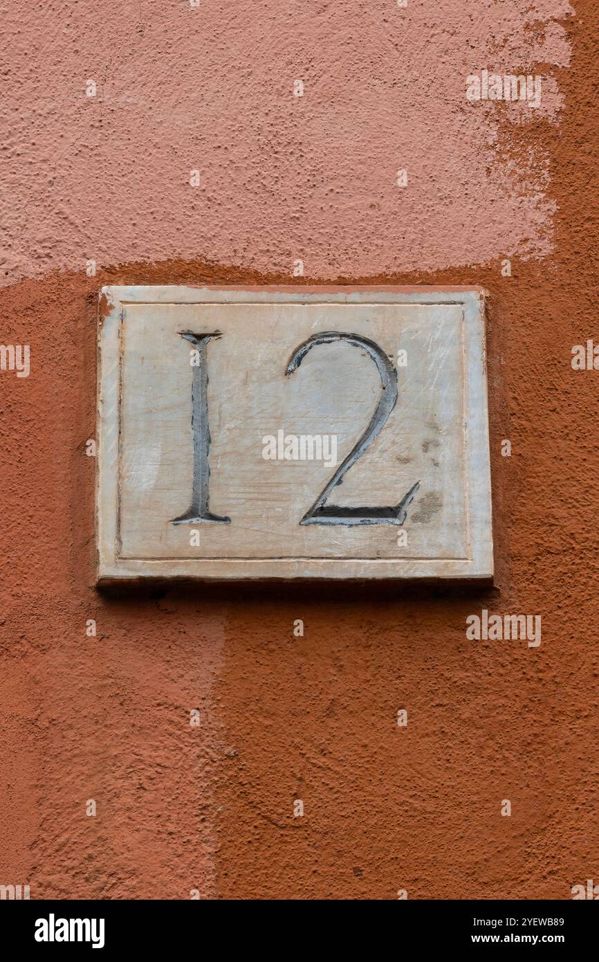 Digit twelve hi-res stock photography and images - Alamy