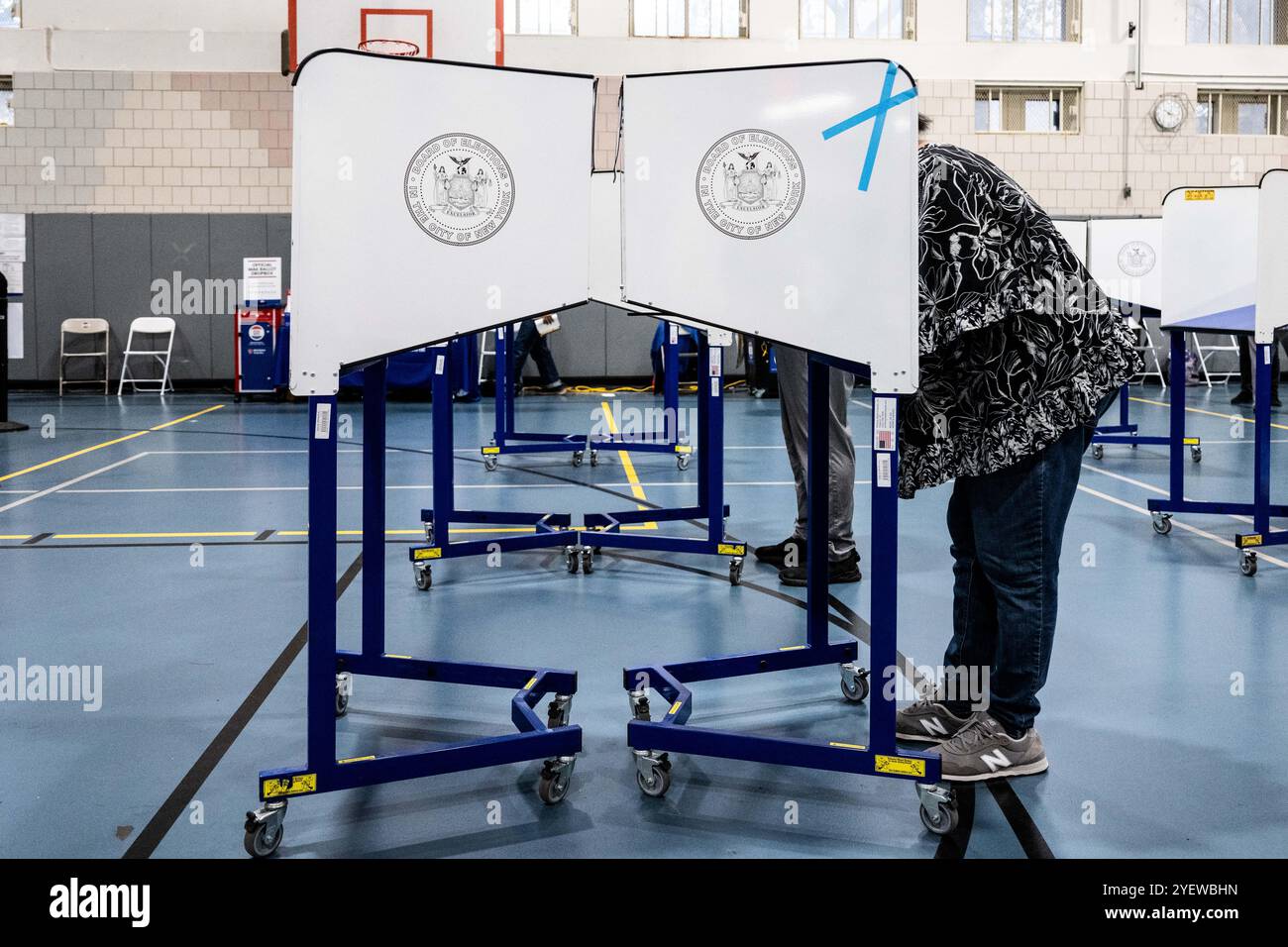 2024 voting booths hi-res stock photography and images - Alamy