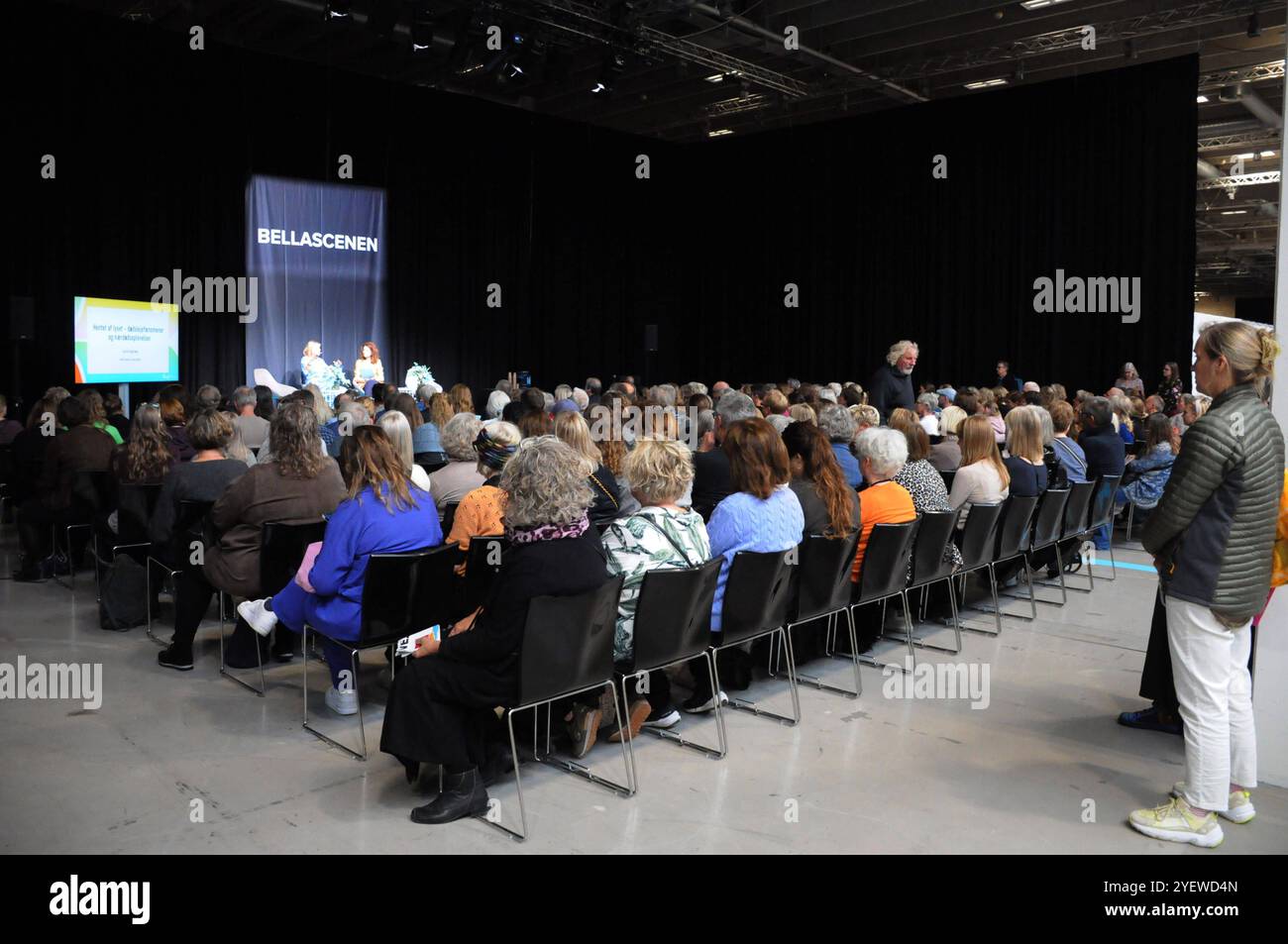 Laura engstrom hi-res stock photography and images - Alamy