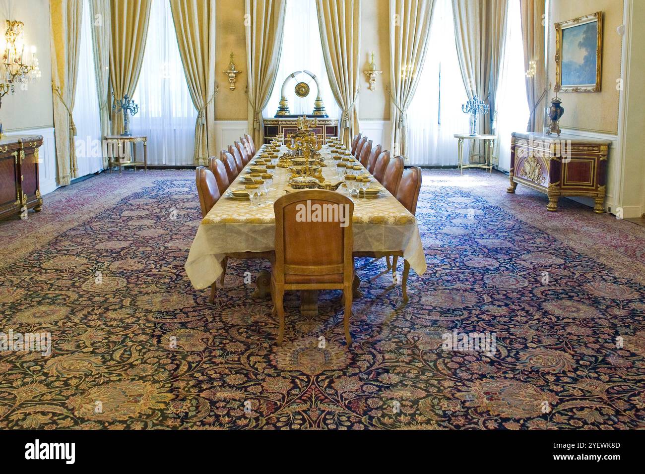 Iran tehran saad abad palace hi-res stock photography and images - Alamy