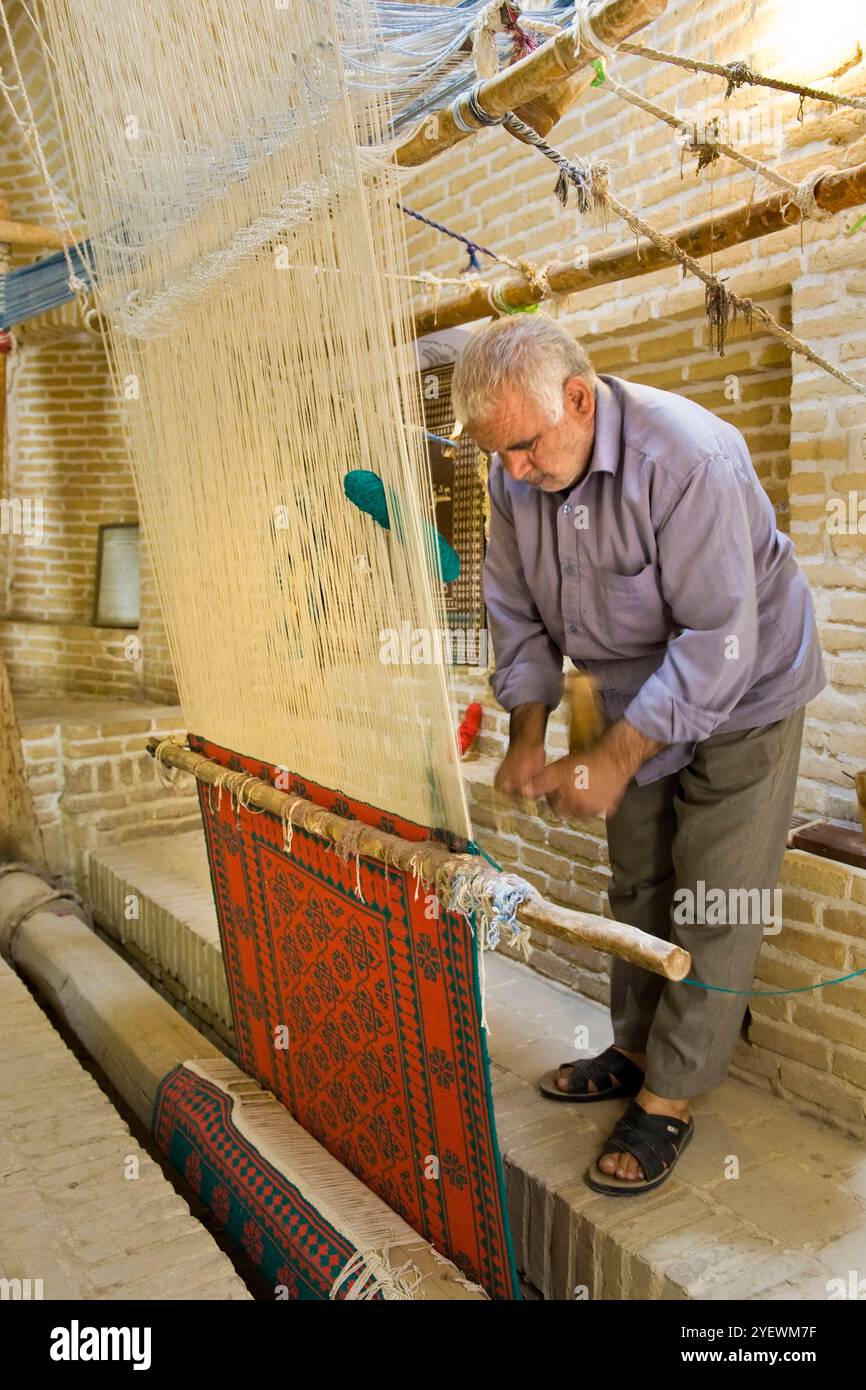 Iran carpet factory hi-res stock photography and images - Alamy
