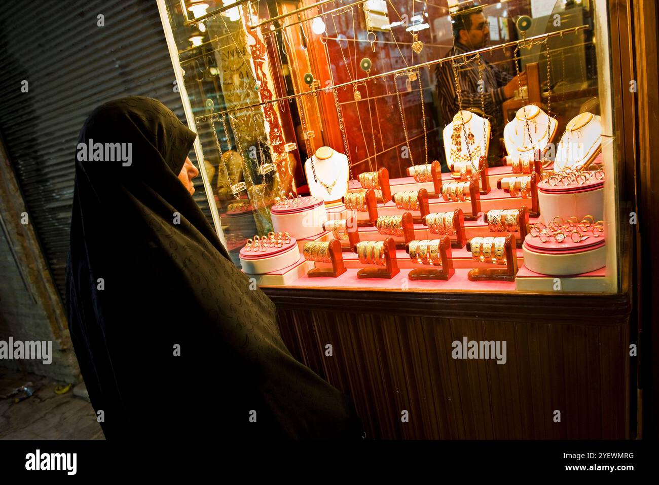 Iran. Kerman. Old Bazaar. Jewellery Stock Photo - Alamy