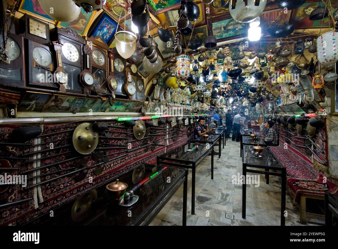Iran. Isfahan. Traditional Tea House Stock Photo - Alamy