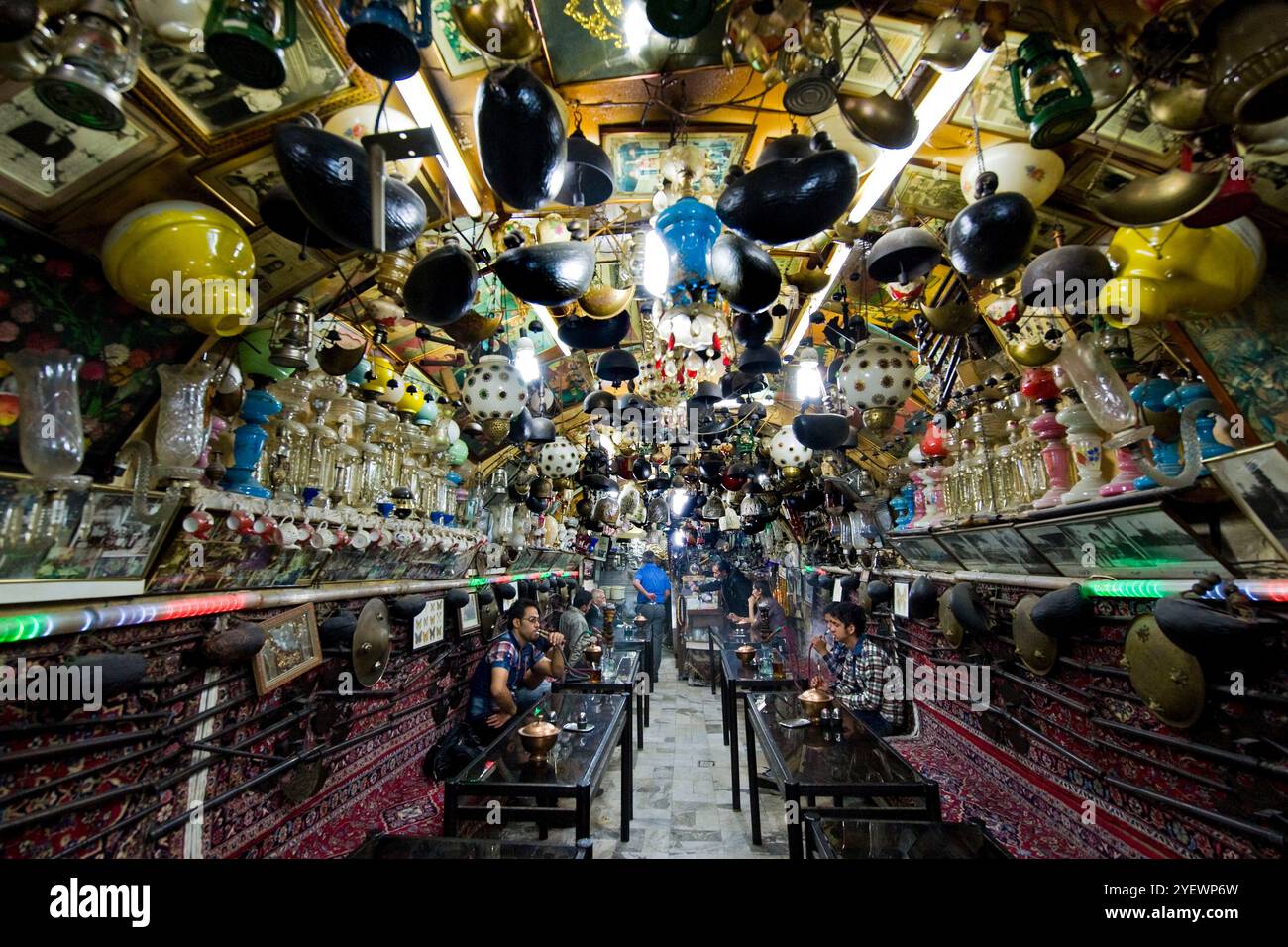 Iran. Isfahan. Traditional Tea House Stock Photo - Alamy