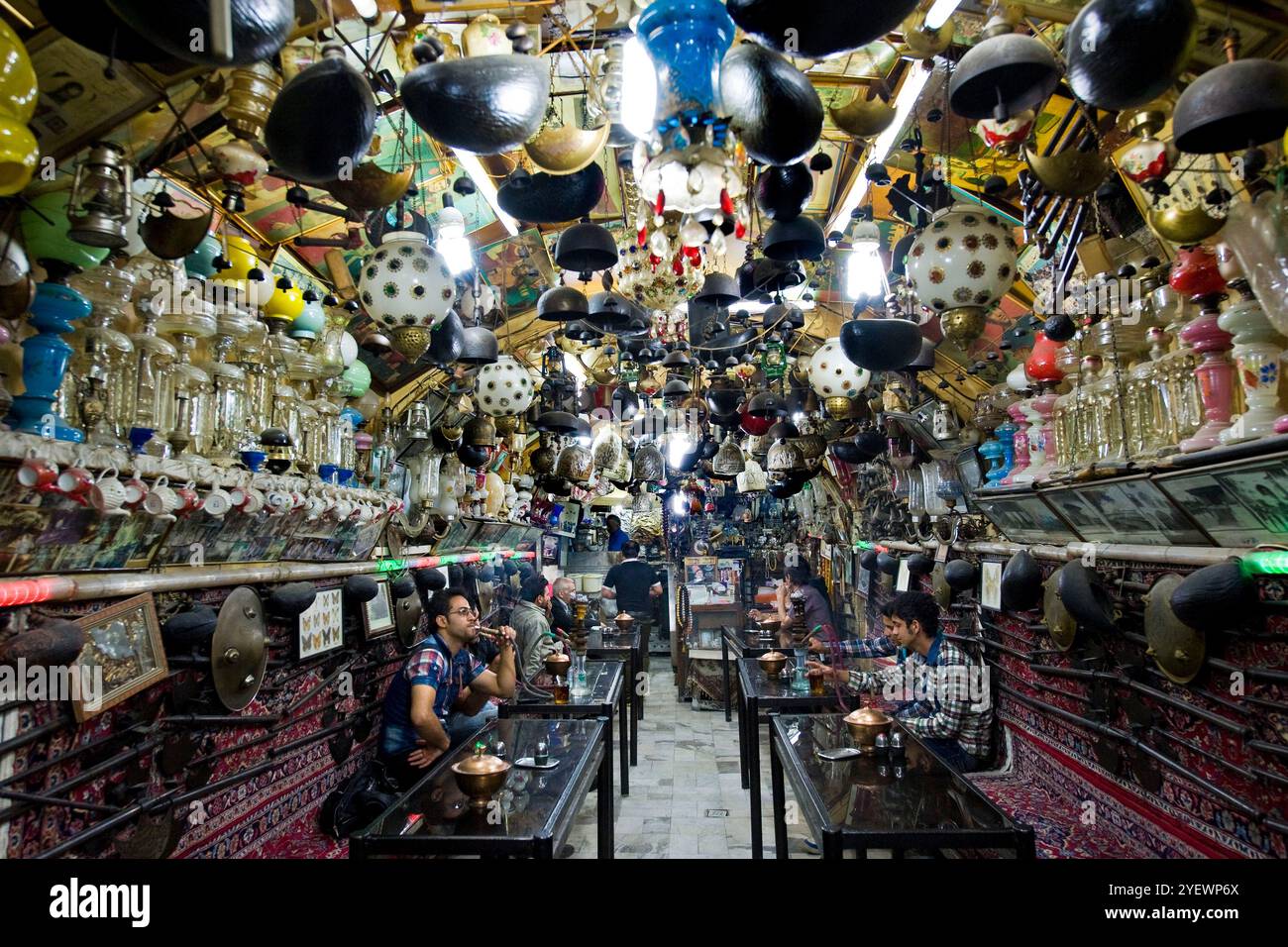 Iran. Isfahan. Traditional Tea House Stock Photo - Alamy