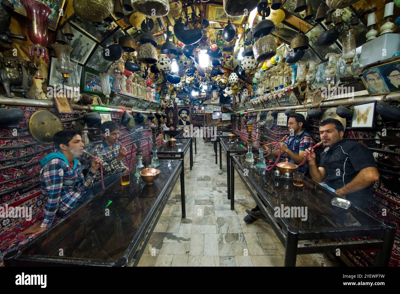 Iran. Isfahan. Traditional Tea House Stock Photo - Alamy