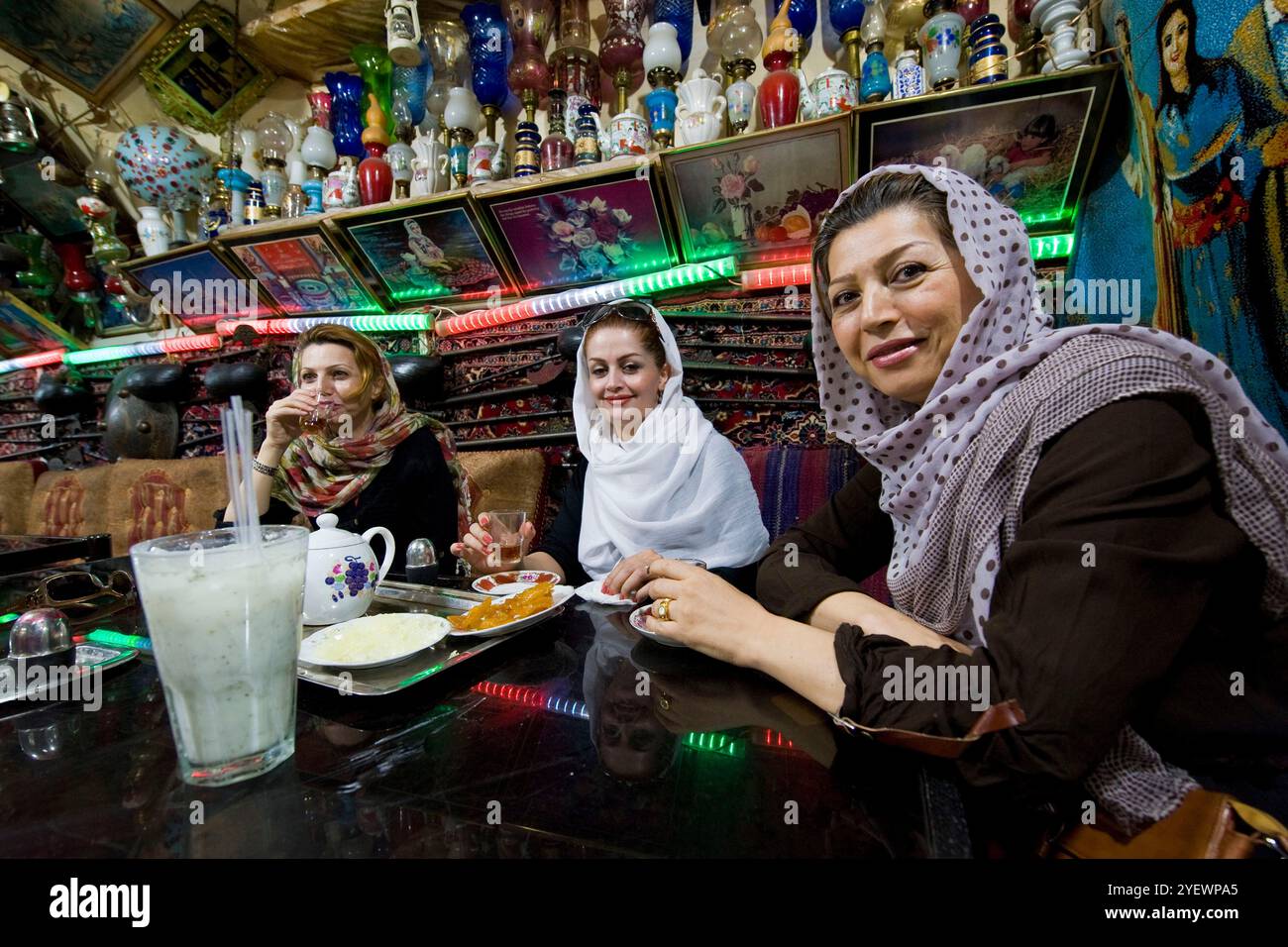 Iran. Isfahan. Traditional Tea House. Women Stock Photo - Alamy