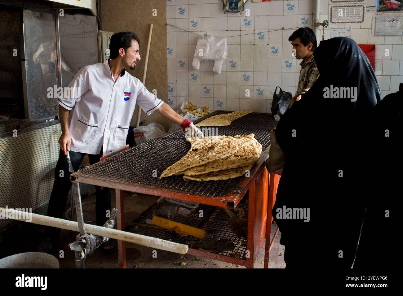 Iran. Shiraz. Bakery Stock Photo - Alamy