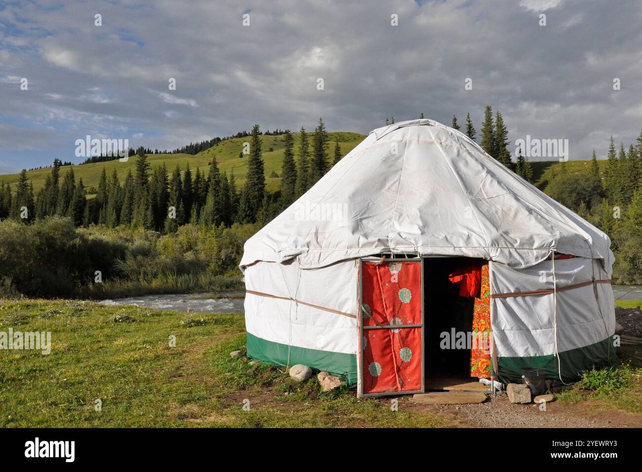 Kyrgyzstan. Karkara Valley. Yurt Stock Photo - Alamy