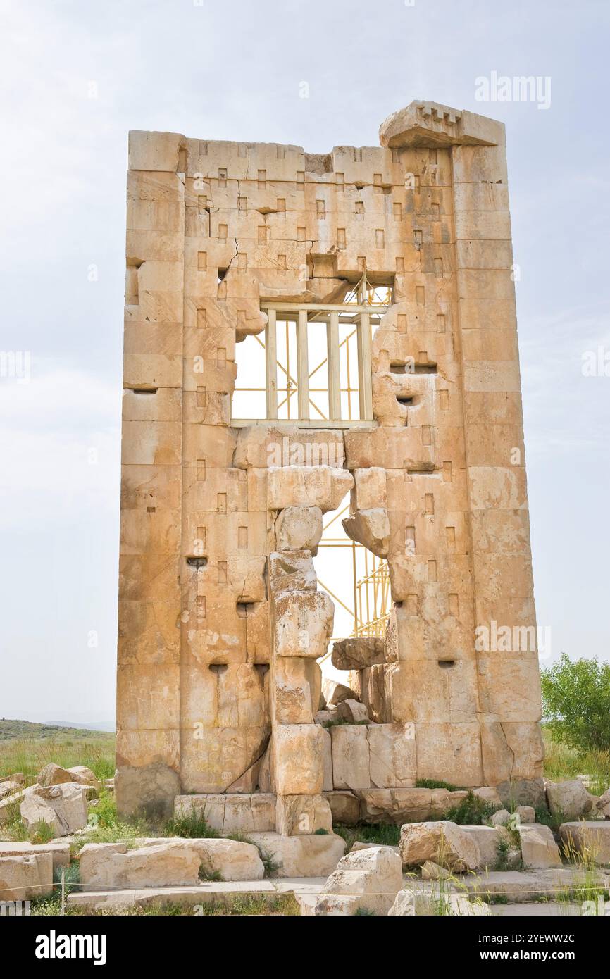 Pasargad hi-res stock photography and images - Alamy