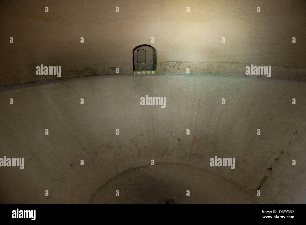 Ice house iran hi-res stock photography and images - Alamy