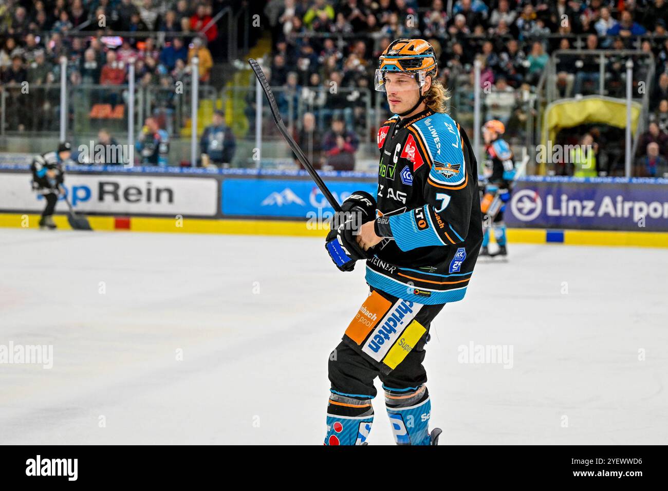 Linz, Austria. 01st Nov, 2024. LINZ, AUSTRIA -NOVEMBER 1: Brian Lebler ...