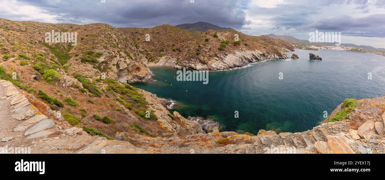 Cala Jugadora Cove, Cadaques, Spain Stock Photo - Alamy