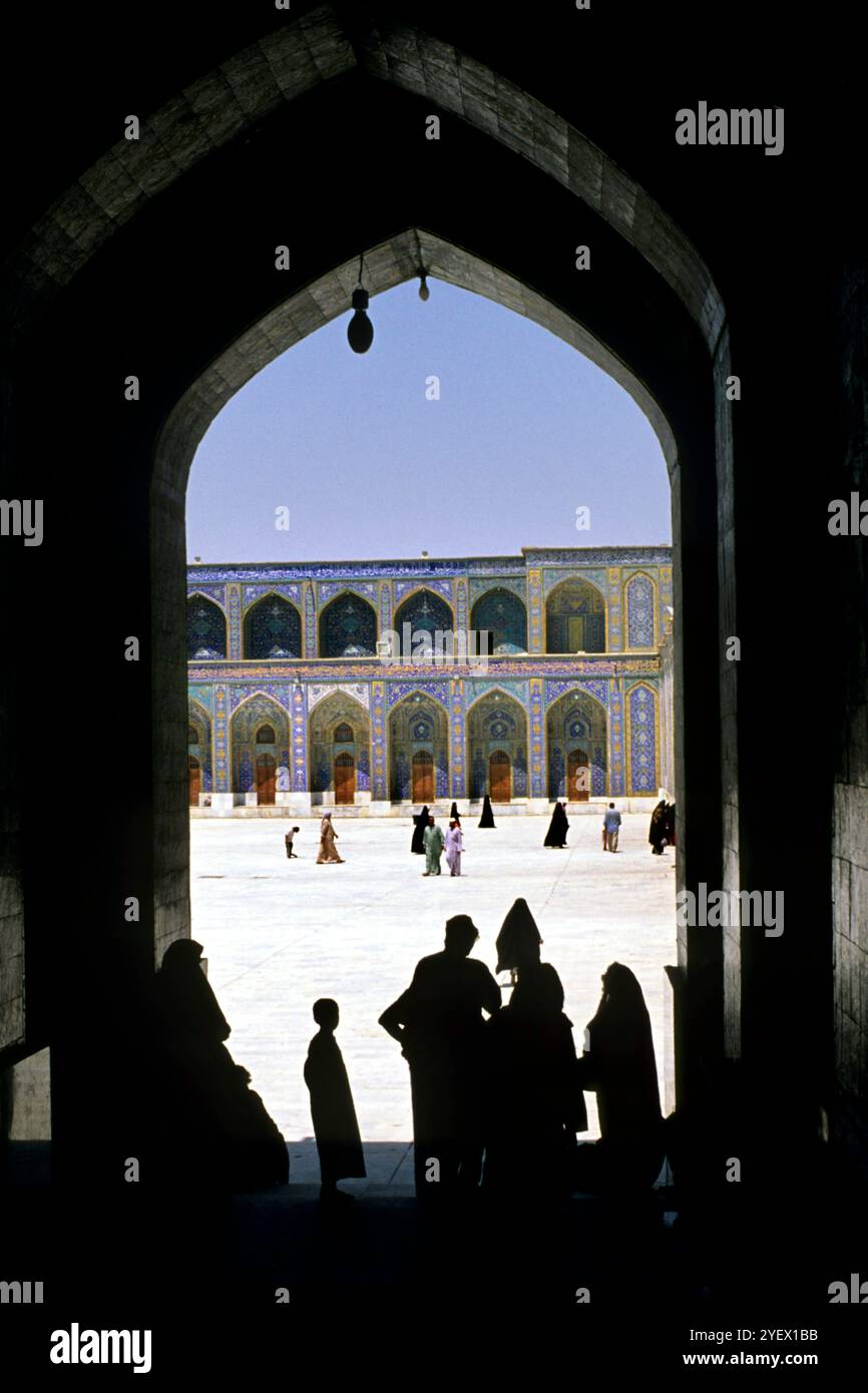 Iraq al abbas mosque hi-res stock photography and images - Alamy