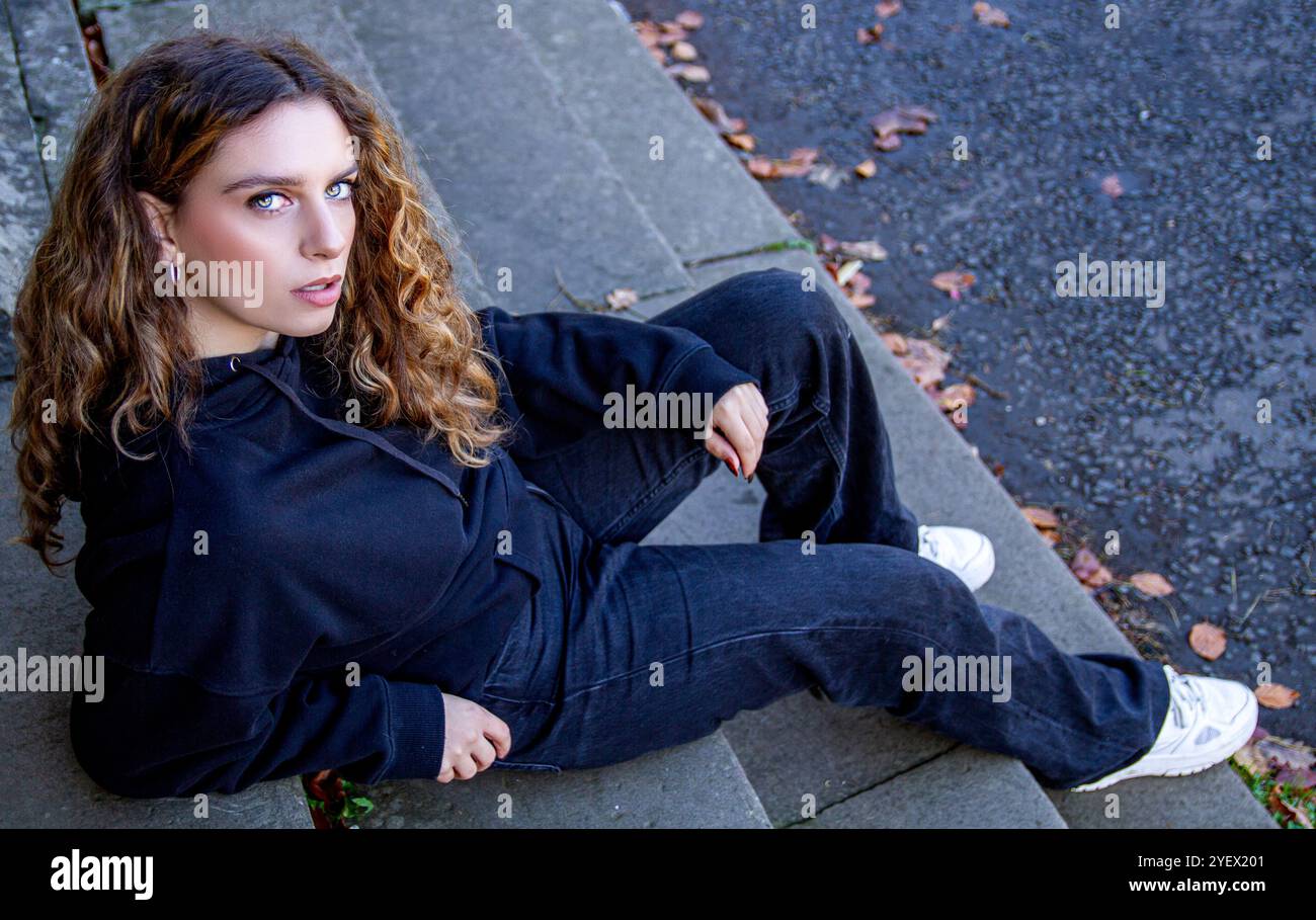 Neoclassical camperdown house hi-res stock photography and images - Alamy