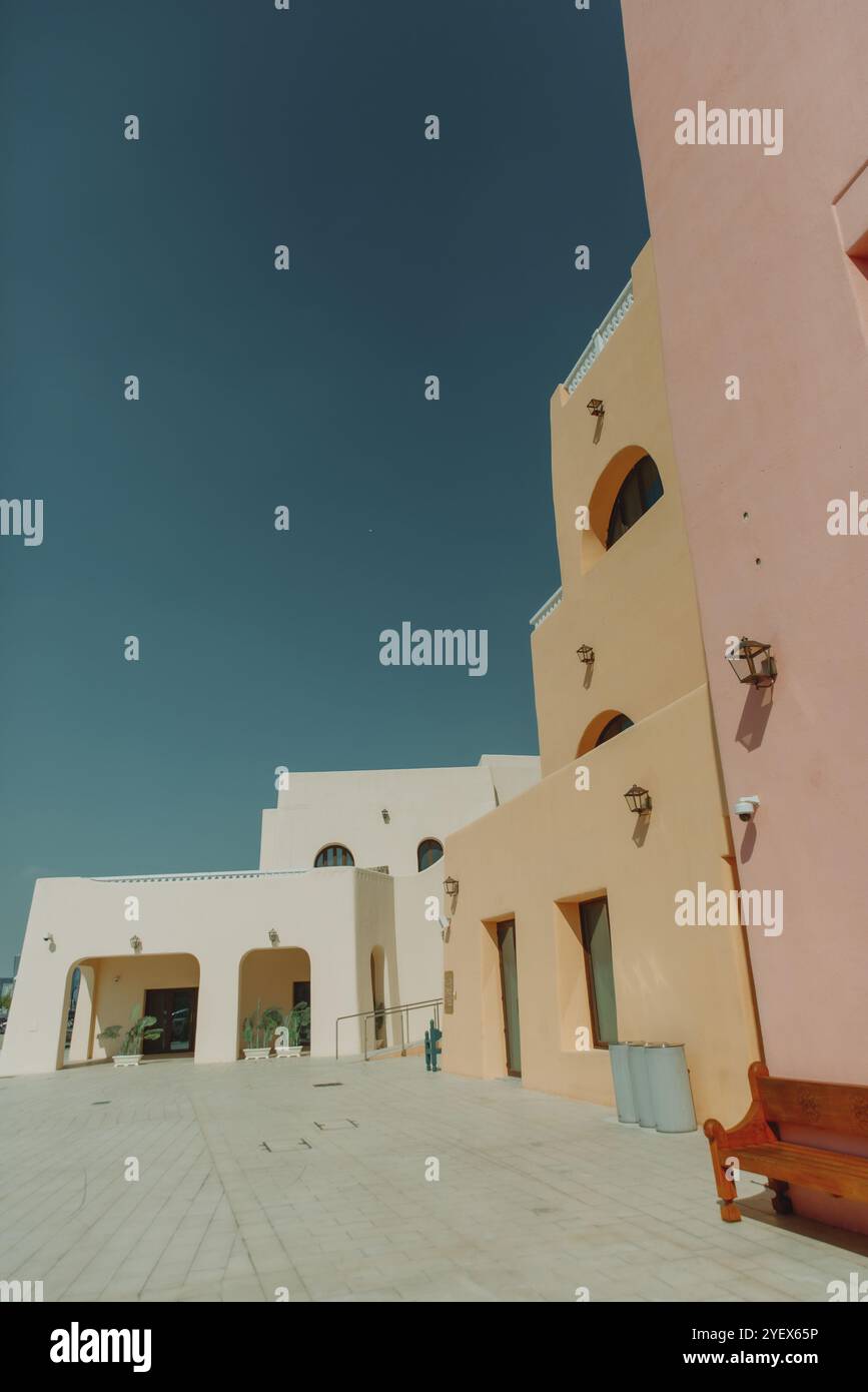 Alicante spain pink building hi-res stock photography and images - Alamy