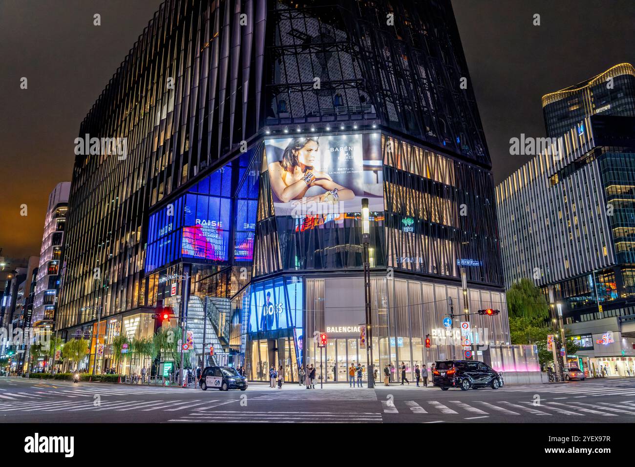 Ginza neon tokyo 2024 hi-res stock photography and images - Alamy