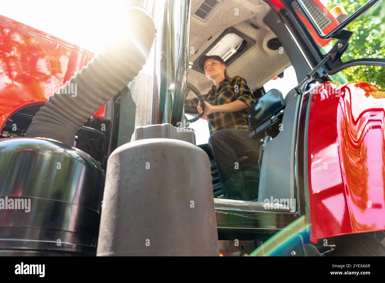 Female tractor driver hi-res stock photography and images - Alamy