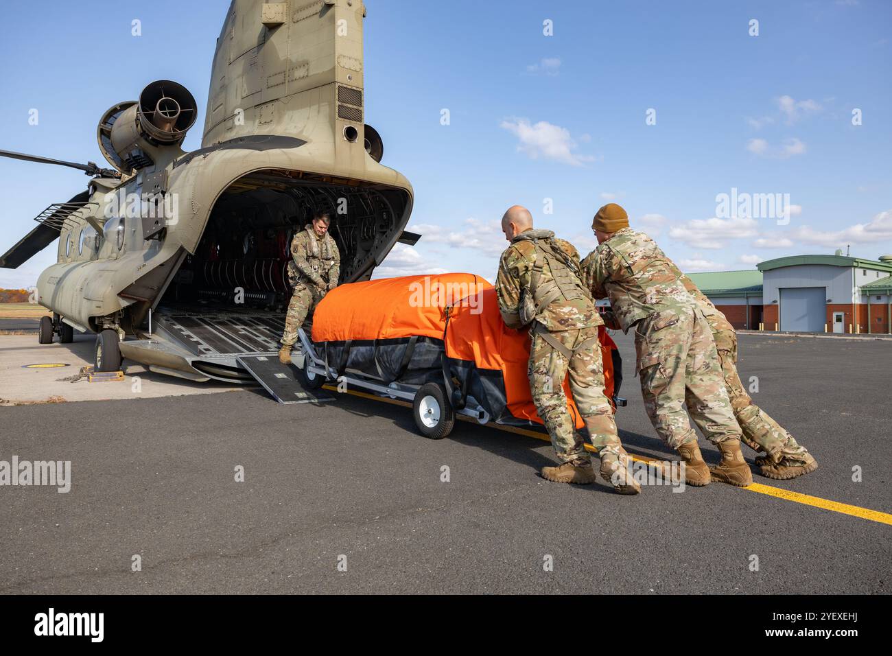 Connecticut Army National Guard Staff Sgt. Connor Ericson, a CH-47 ...