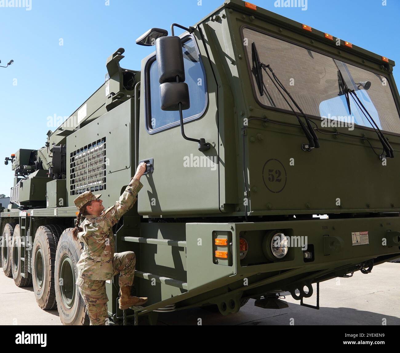 Louisiana National Guard Soldiers participate in a maintenance a ...