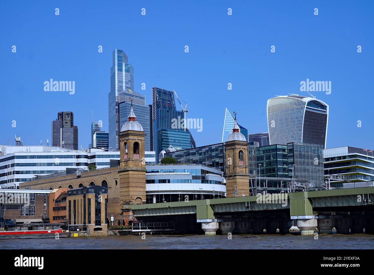 Modern architecture in the City of London and the Cannon Street railway ...