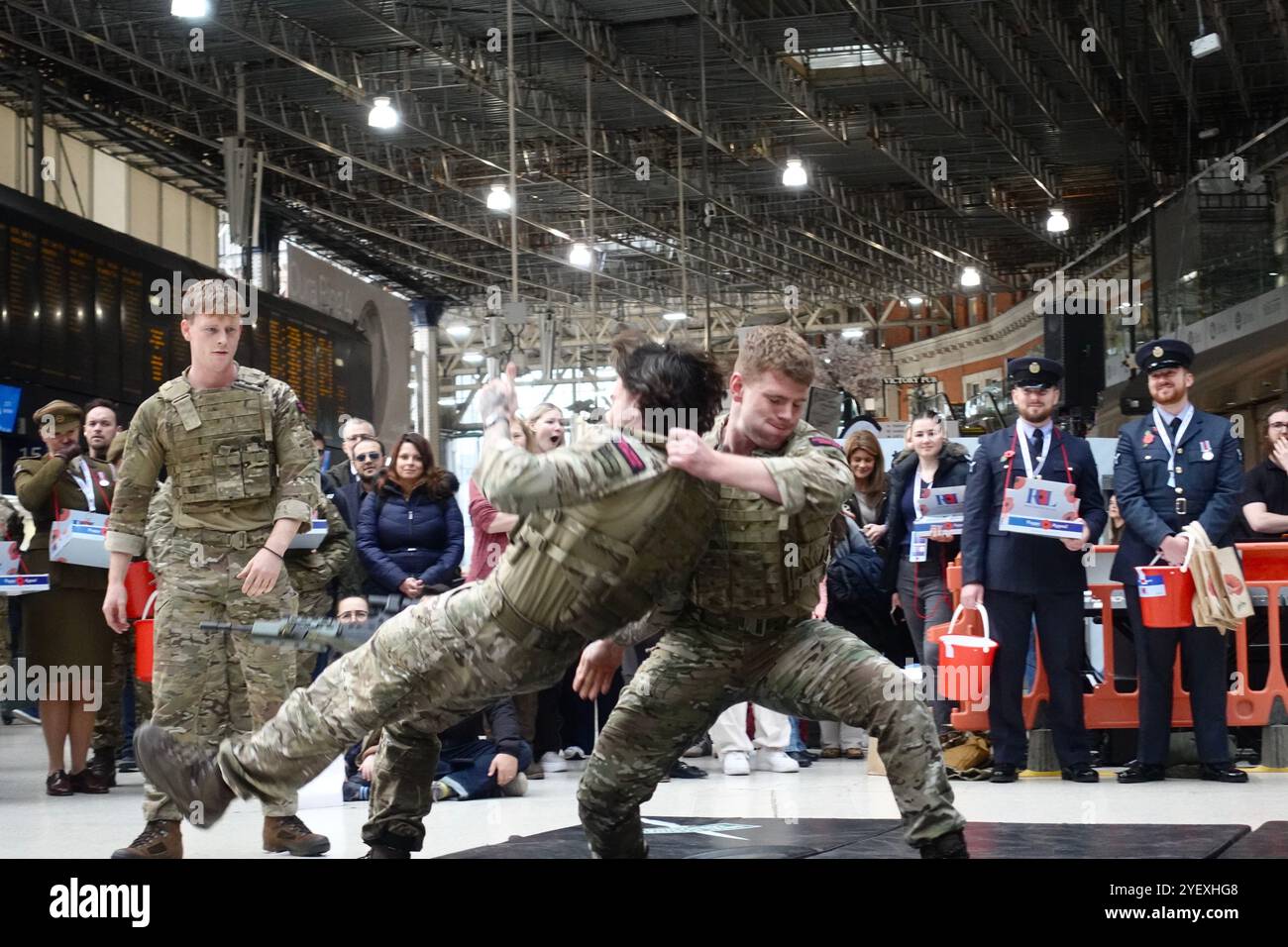 The Royal Marines Commandos hold a physical demonstration in Waterloo ...