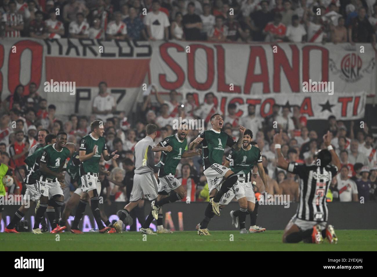 Alisson atletico mineiro hi-res stock photography and images - Alamy