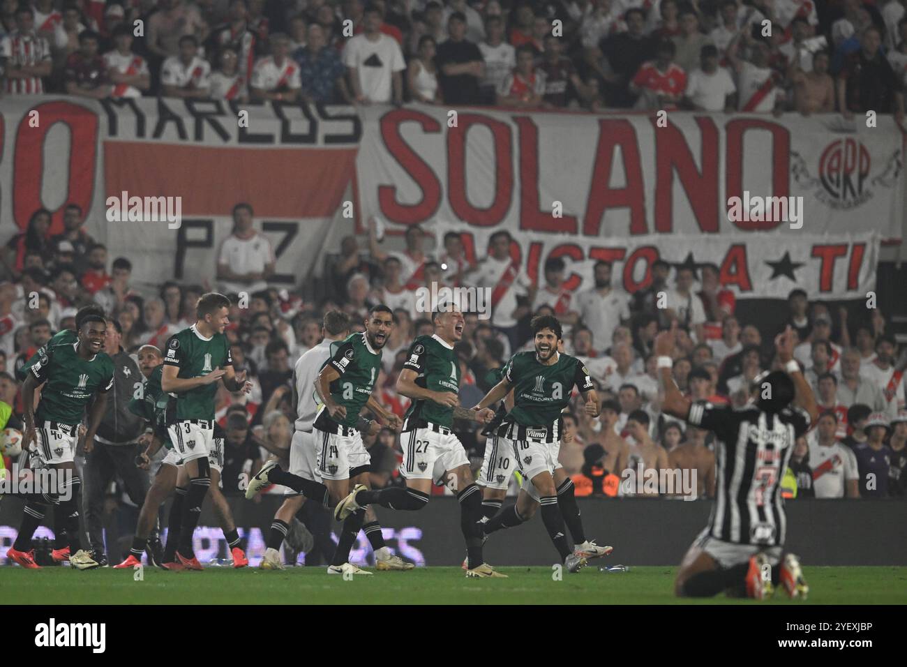 Alisson atletico mineiro hi-res stock photography and images - Alamy