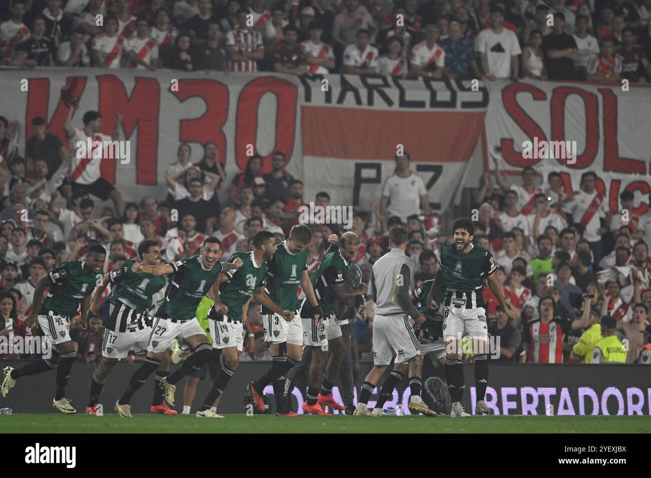 Alisson atletico mineiro hi-res stock photography and images - Alamy
