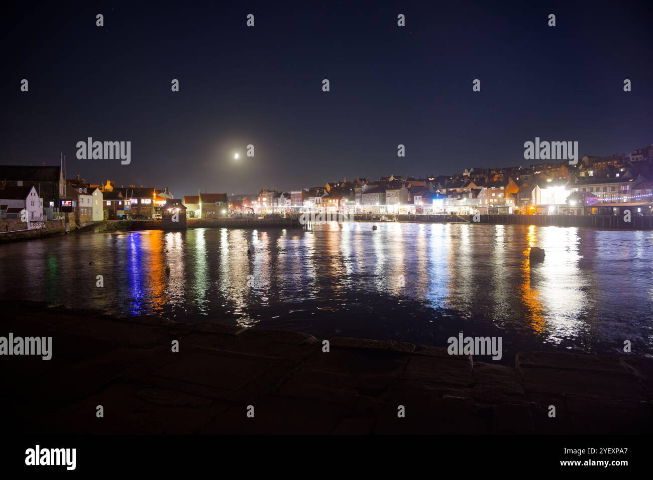 Whitby harbour night lights hi-res stock photography and images - Alamy