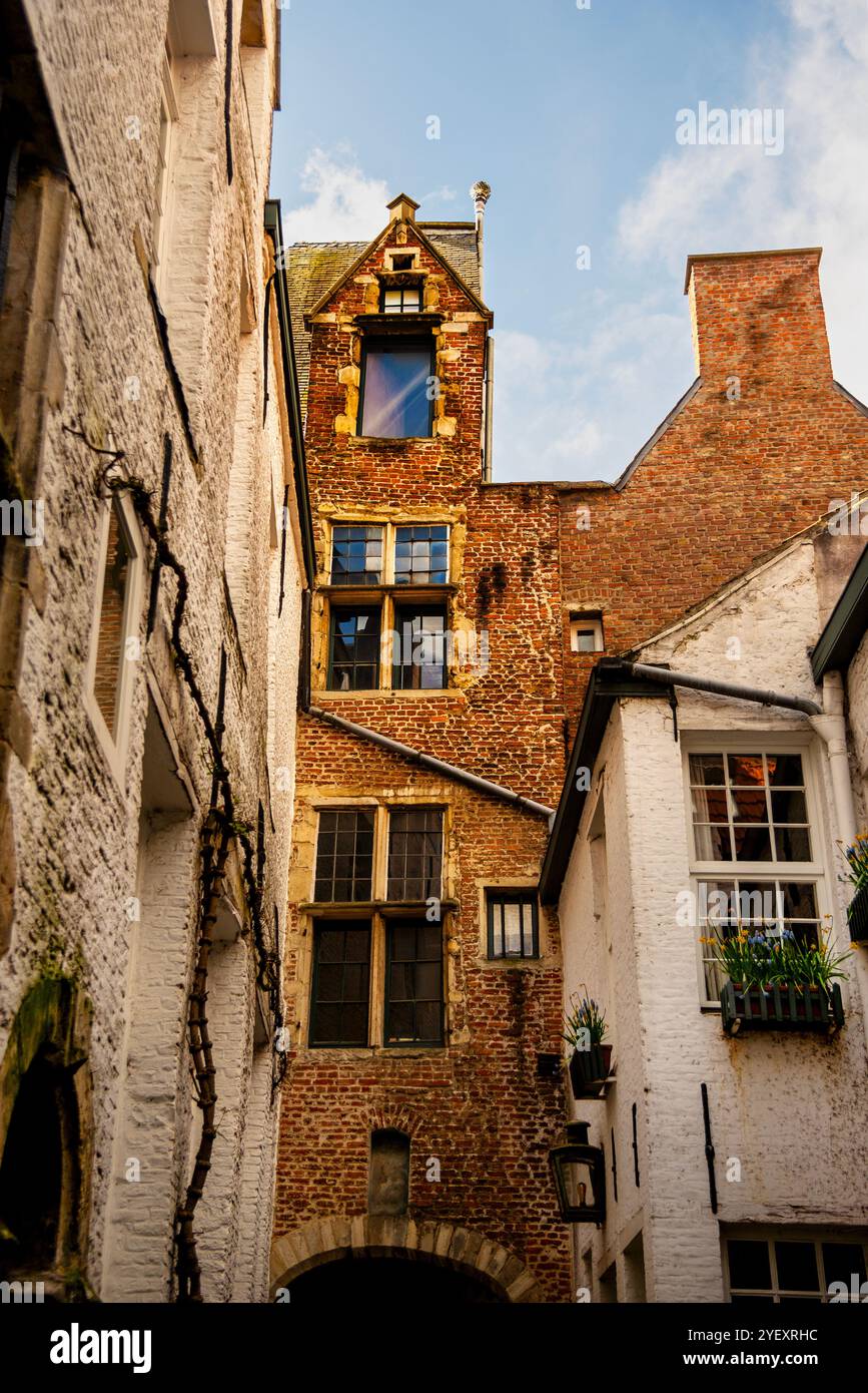 Brick and stone work building in Antwerp, Belgium Stock Photo - Alamy