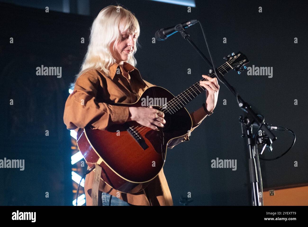 English singer songwriter laura marling hi-res stock photography and ...