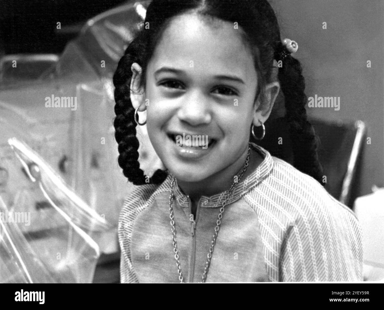 Kamala harris with children hi-res stock photography and images - Alamy