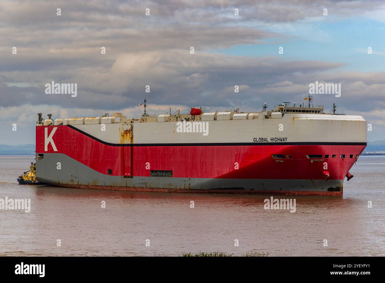 Vehicle carrier Global Leader heading for Royal Portbury Docks Stock ...