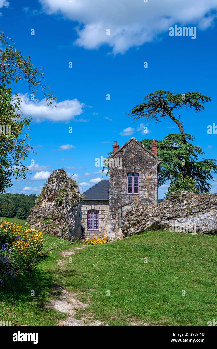 Domfront orne ruins castle hi-res stock photography and images - Alamy