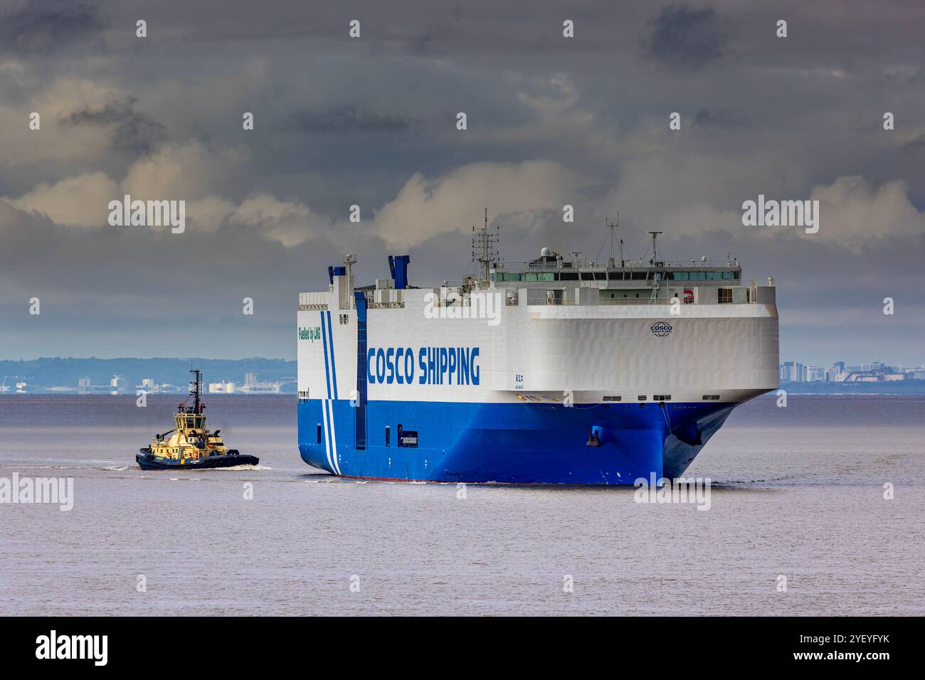 Vehicle carrier Min Jiang Kou heading to Royal Portbury docks on her ...