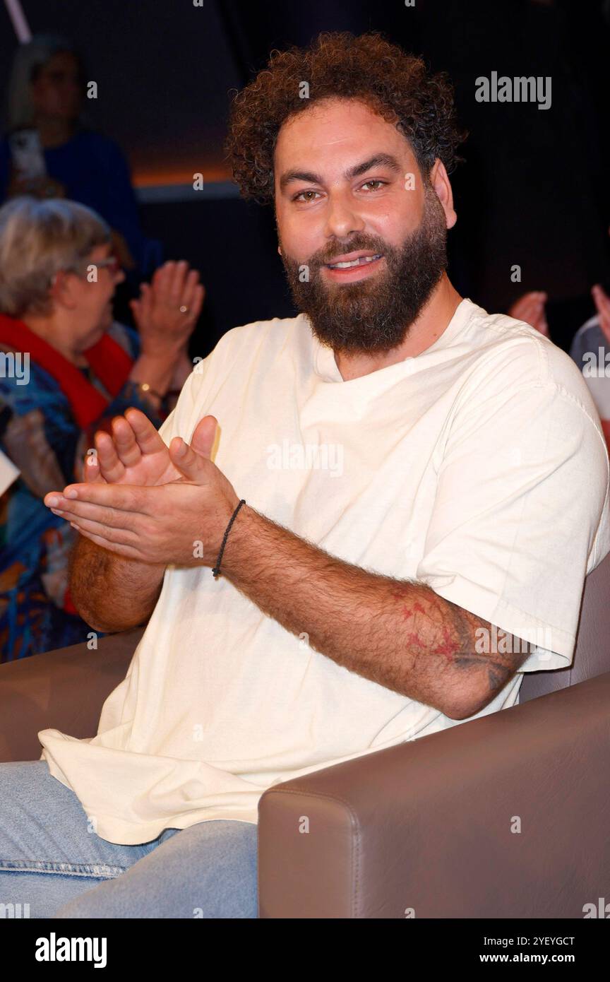 Dominik Bloh bei der Aufzeichnung der NDR Talk Show im NDR ...